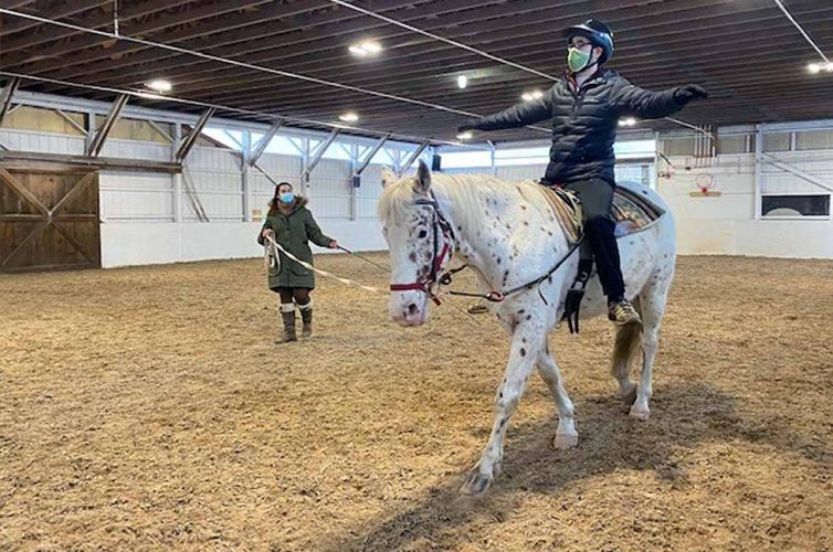 Lunge Line Lessons Enhance Students’ Riding Skills - Green Chimneys