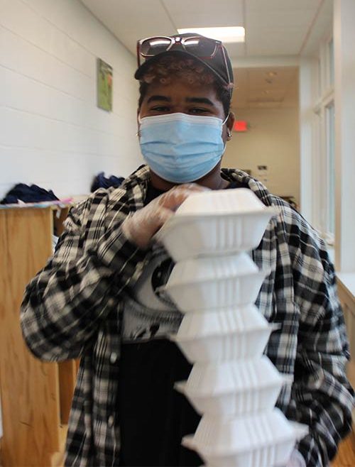 Students Rise and Shine to Lend a Hand - Green Chimneys